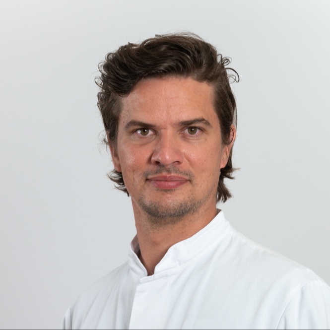 Dr. med. Lukas Rief